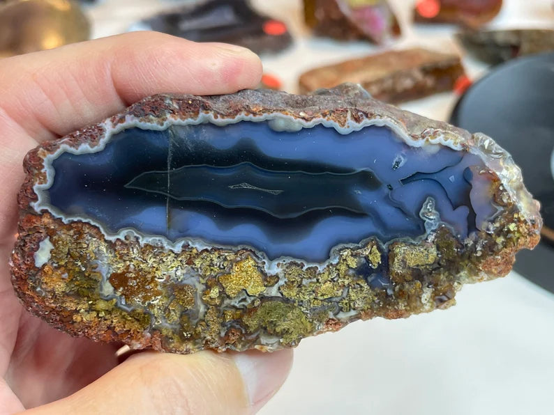 Turkish Agate with a Bi-color Blue Pocket– The Rock Pile Lapidary Arts